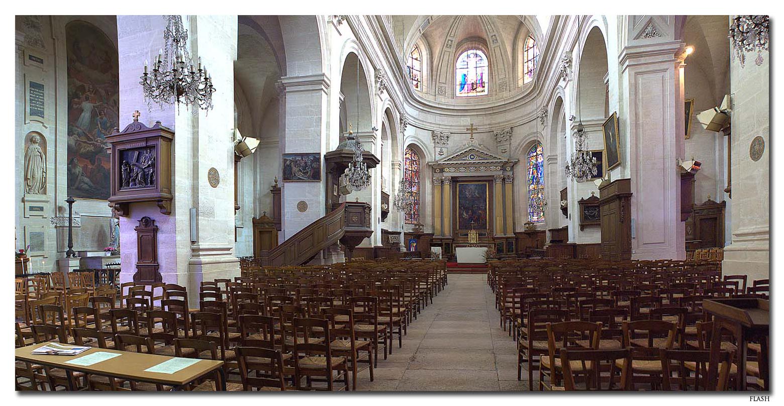 intérieur d'église